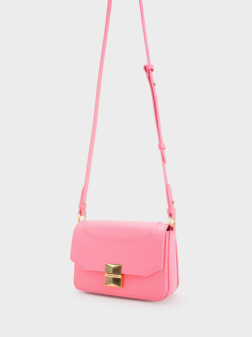 Sale Tas Selempang Wanita | Belanja Online | CHARLES & KEITH ID