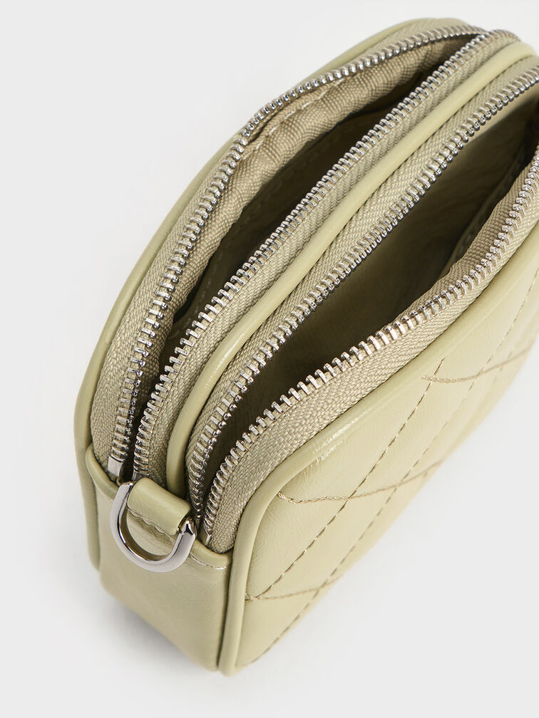 Belanja Aksesoris Wanita | Gaya Eksklusif | CHARLES & KEITH ID