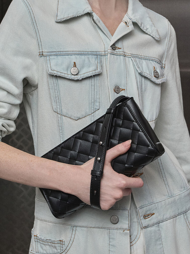 Noir Ivette Woven Elongated Shoulder Bag - CHARLES & KEITH ID