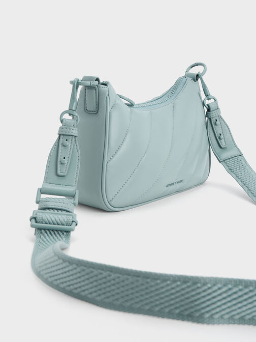 Page 4 | Belanja Online Tas Wanita | CHARLES & KEITH ID