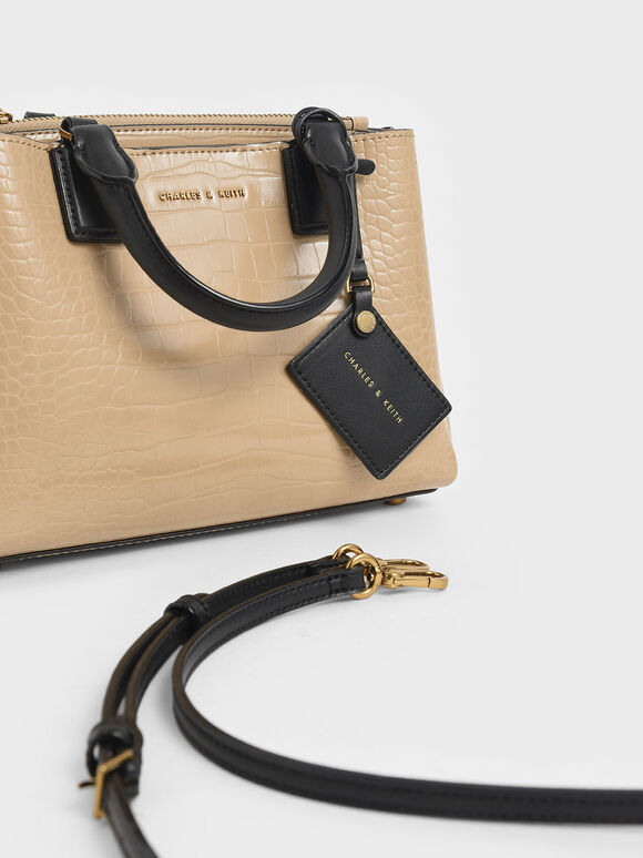 Page 4 | Belanja Online Tas Wanita - CHARLES & KEITH ID