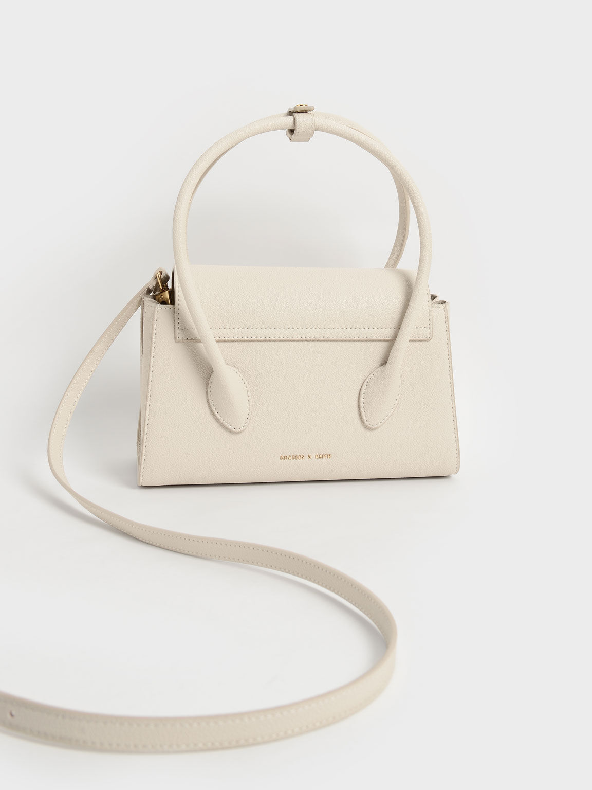 Sale Tas Handbags Wanita | Belanja Online | CHARLES & KEITH ID