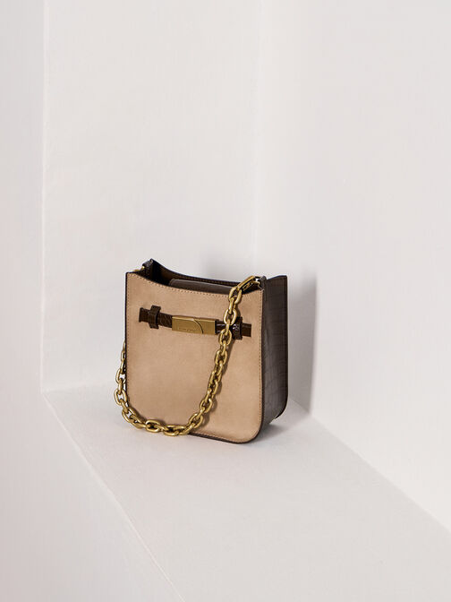 Belanja Tas Selempang Wanita Online | CHARLES & KEITH ID