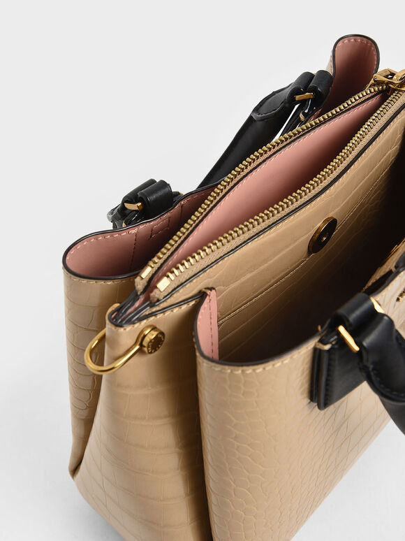 Page 4 | Belanja Online Tas Wanita - CHARLES & KEITH ID