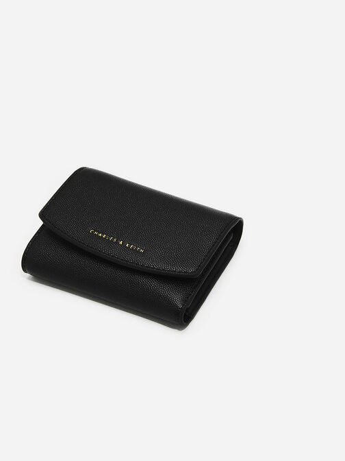 Page 2 | Belanja Dompet Pendek Wanita | Gaya Eksklusif | CHARLES & KEITH ID