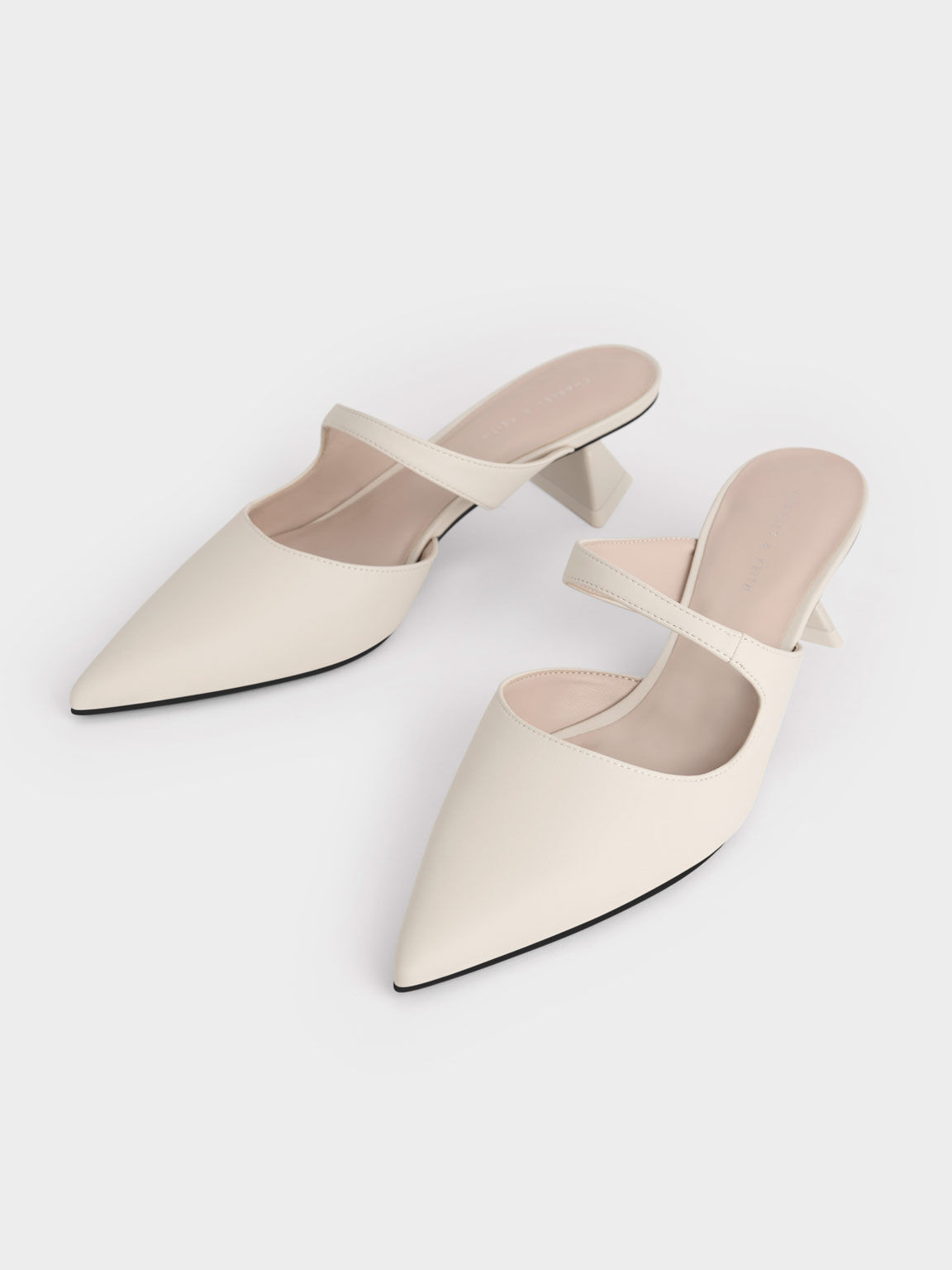 Page 4 | Belanja Sepatu Wanita Online | CHARLES & KEITH ID