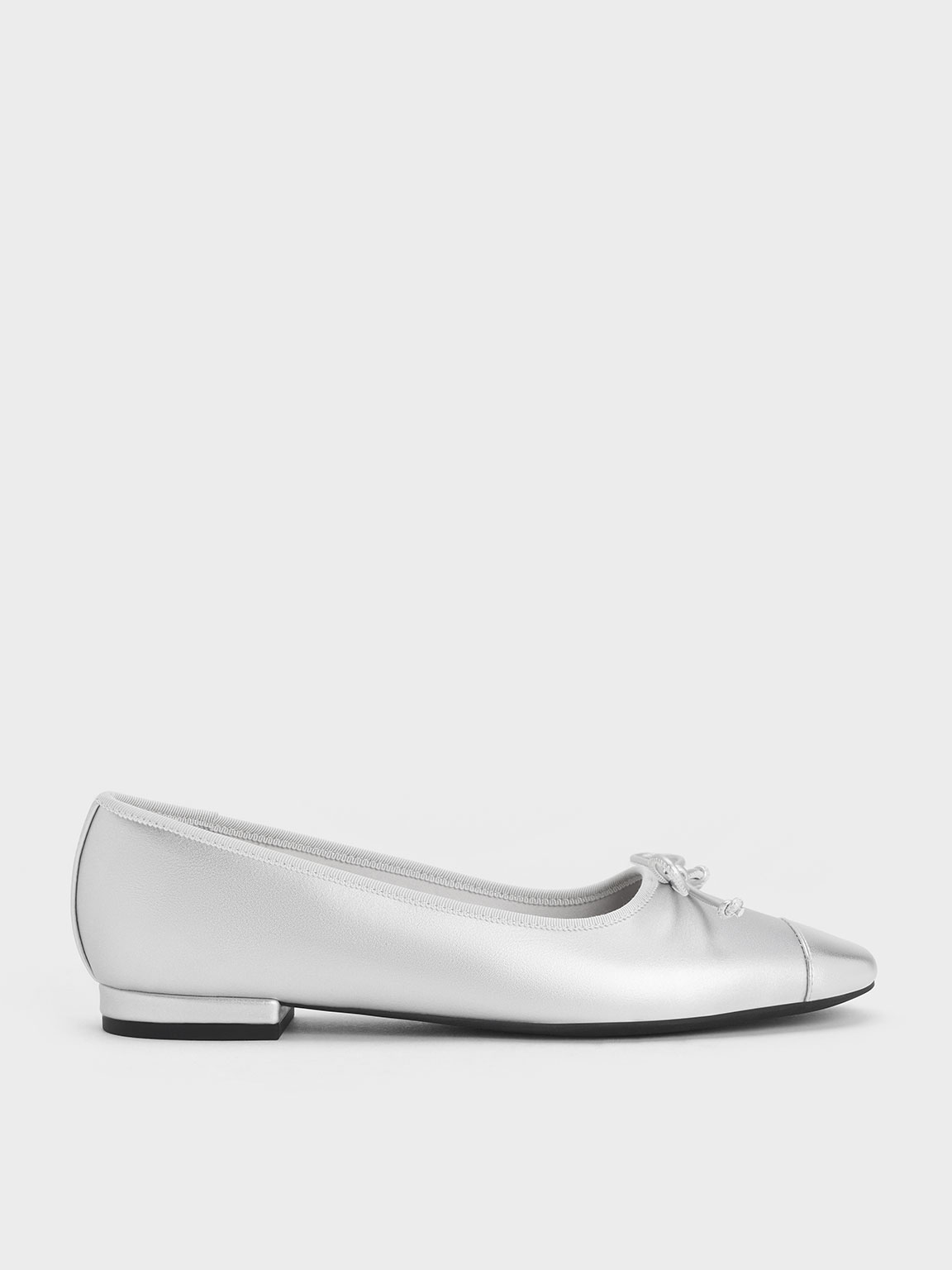 Silver Sepatu Ballet Flats Bow - CHARLES & KEITH ID